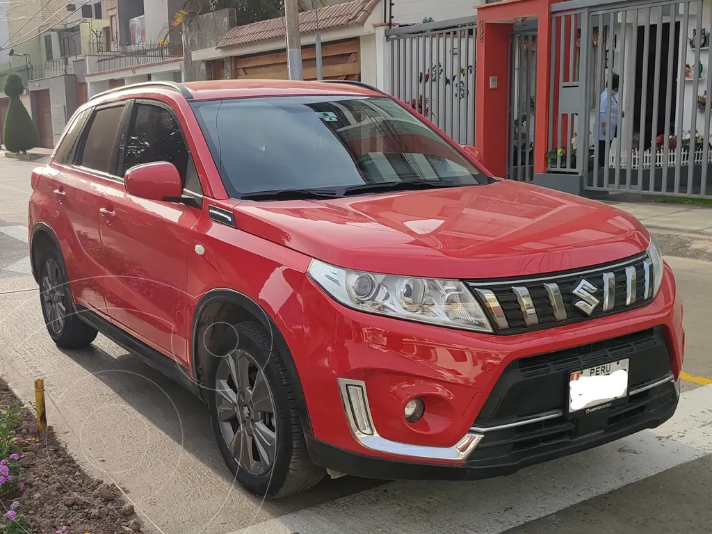 Suzuki Vitara 1.6L GL LUX AT usado (2020) color Rojo precio u$s17,900