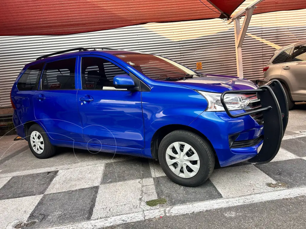 Toyota Avanza LE Aut usado (2019) color Azul precio $220,000