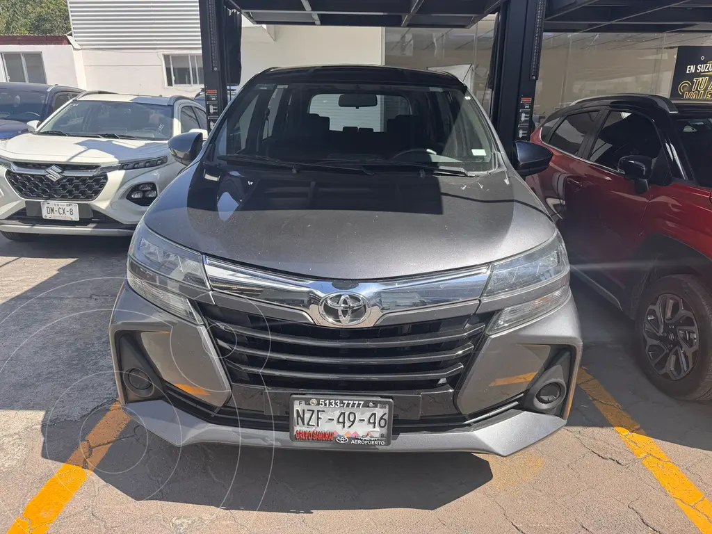 Toyota Avanza LE usado (2021) color Gris precio $275,000
