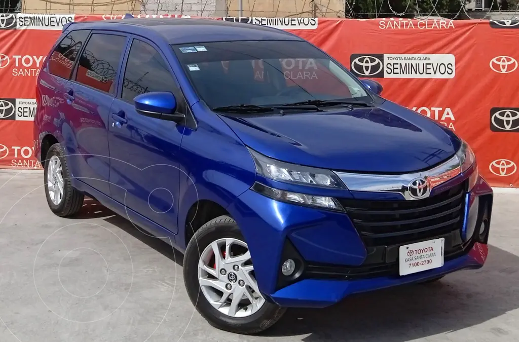 Toyota Avanza XLE Aut usado (2020) color Azul precio $322,000