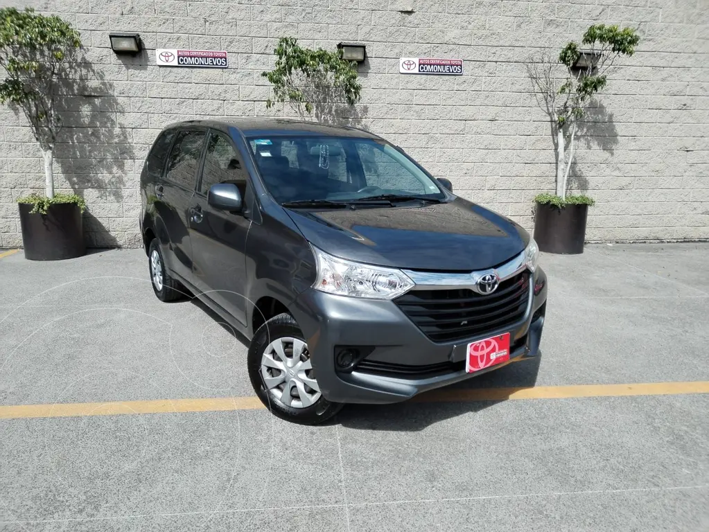 Toyota Avanza LE Aut usado (2018) color Gris precio $252,000