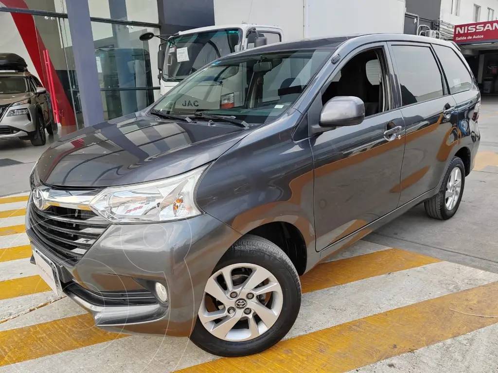 Toyota Avanza XLE Aut usado (2019) color Gris precio $285,000