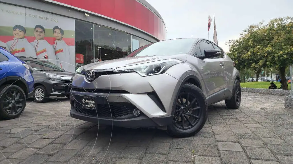 Toyota C-HR 2.0L financiado en mensualidades enganche $93,750 mensualidades desde $9,141