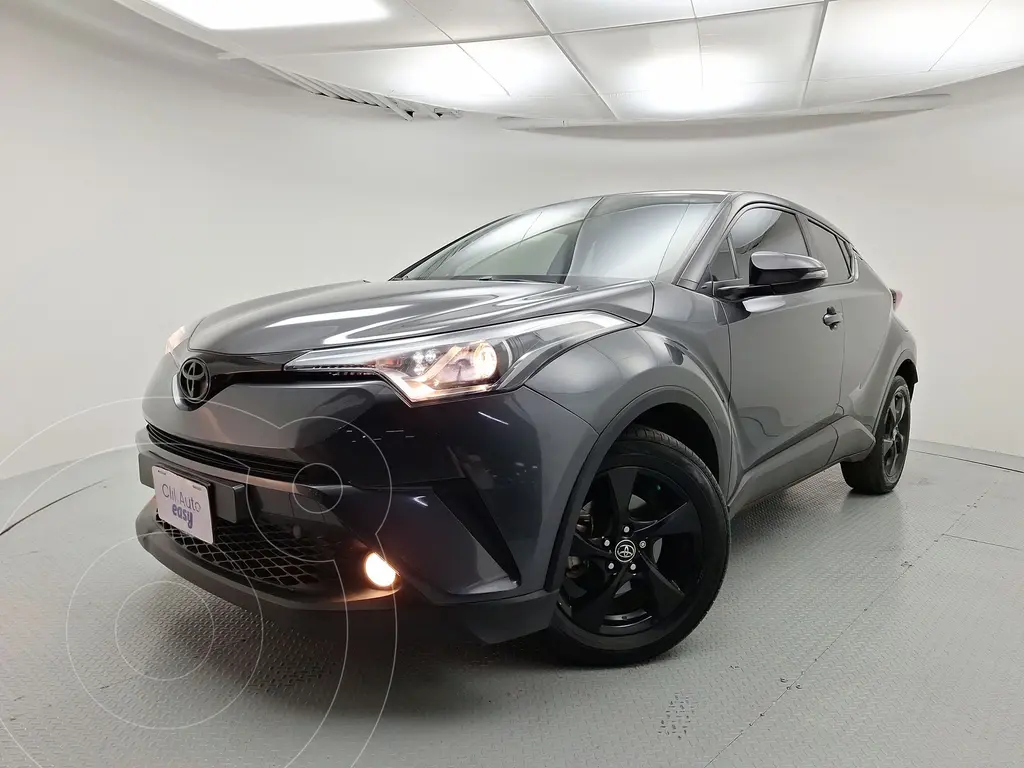 Toyota C-HR 2.0L usado (2019) color GRAY ME precio $350,000