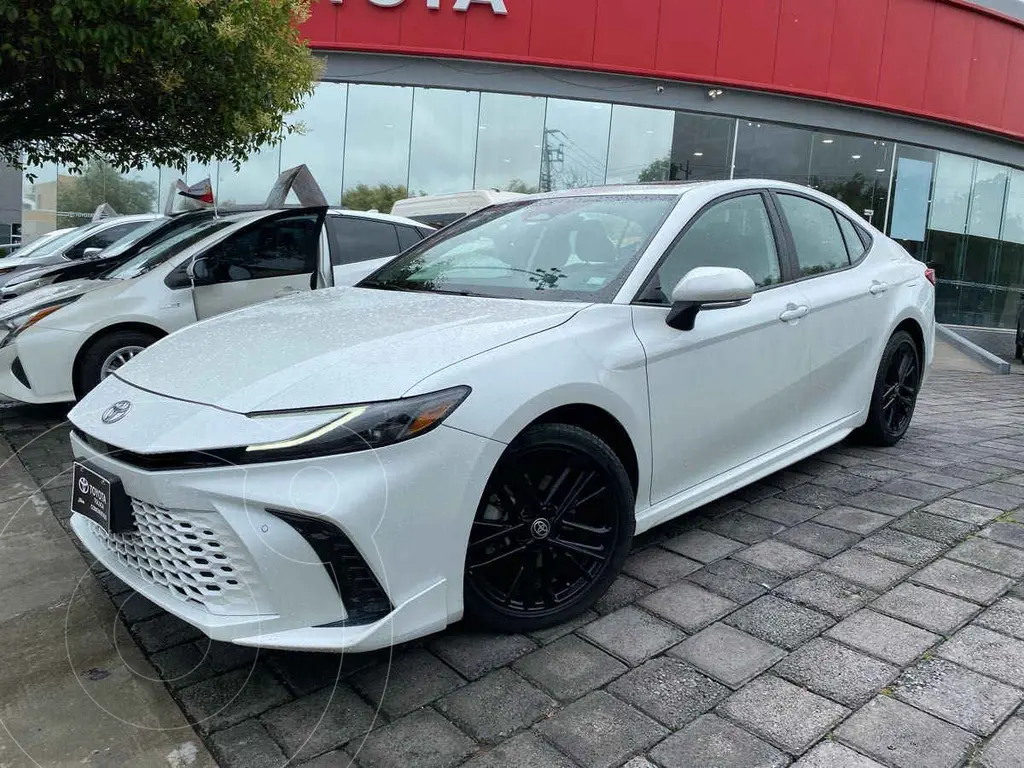 Toyota Camry Hev Xse Usado 2025 Color Blanco Precio 649 000