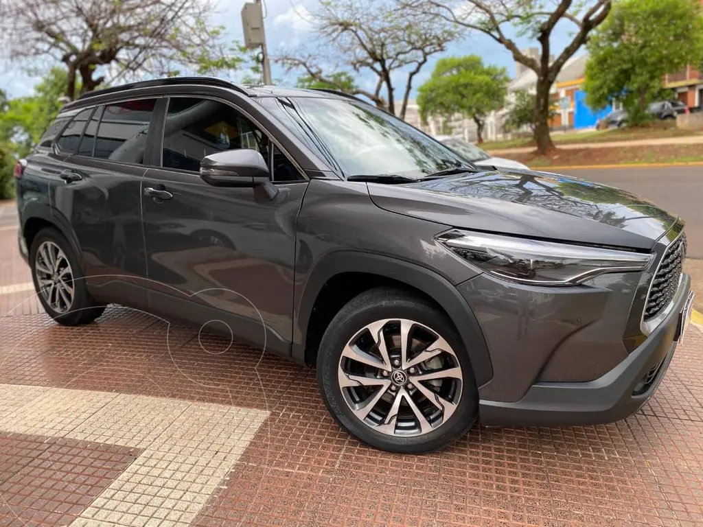 Toyota Corolla Cross 2.0 SEG CVT usado (2021) color Gris Oscuro precio ...