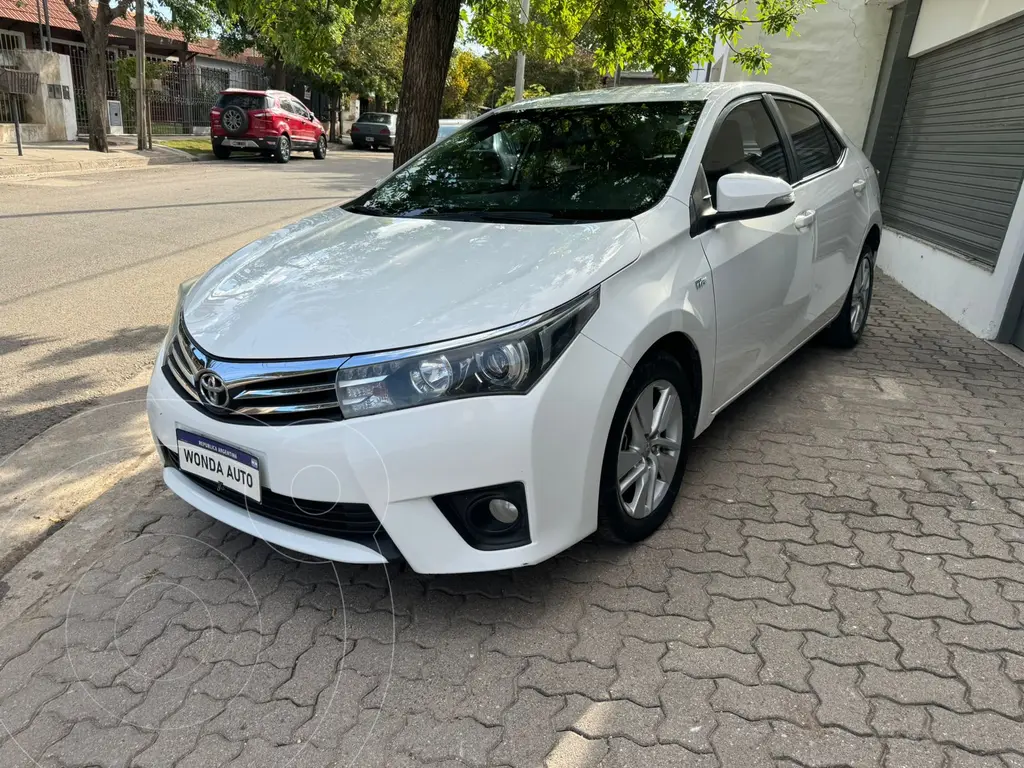 Toyota Corolla COROLLA 1.8 XEI L/14 CVT usado (2016) color Blanco ...