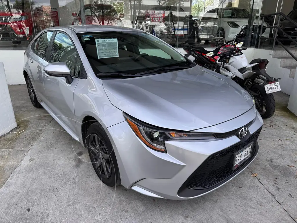 Toyota Corolla Base Aut usado (2022) color Plata precio $310,000