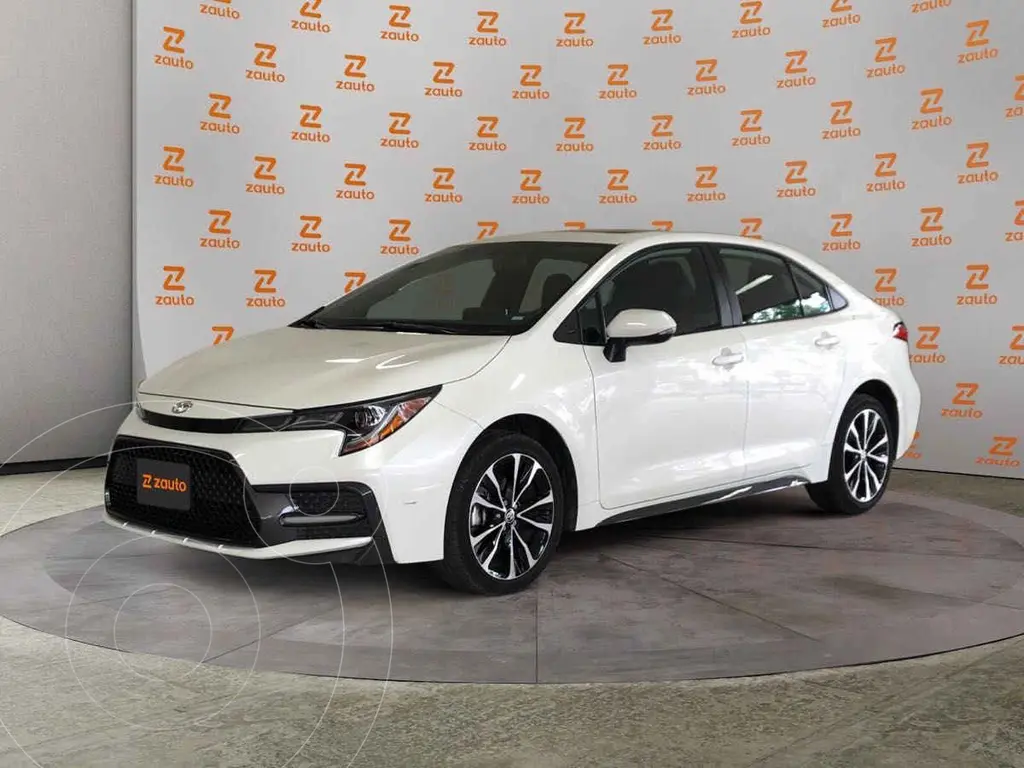 Toyota Corolla SE Aut usado (2021) color Blanco precio $429,900
