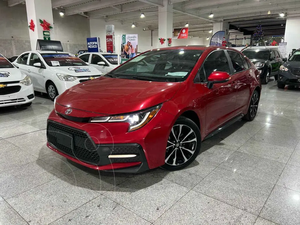 Toyota Corolla SE Bitono Aut usado (2021) color Rojo precio $390,000