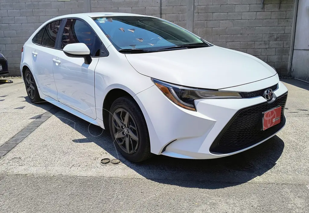 Toyota Corolla Base usado (2022) color Blanco precio $355,000