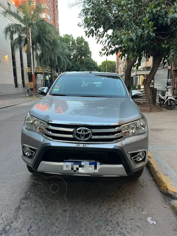 Toyota Hilux 2.8 4x2 SRV TDi DC usado (2017) color Plata Metalico ...