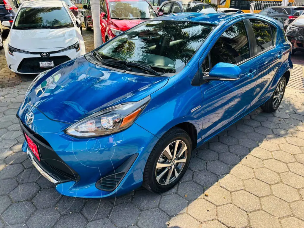 Toyota Prius C 1.5L financiado en mensualidades enganche $87,881 ...