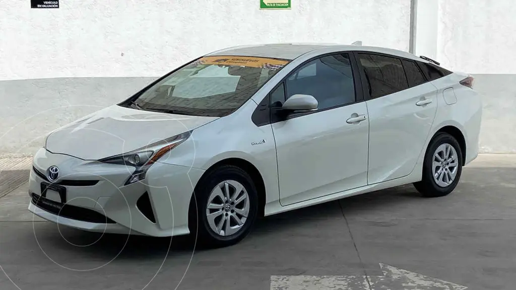 Toyota Prius Premium SR usado (2017) color Blanco precio $319,000