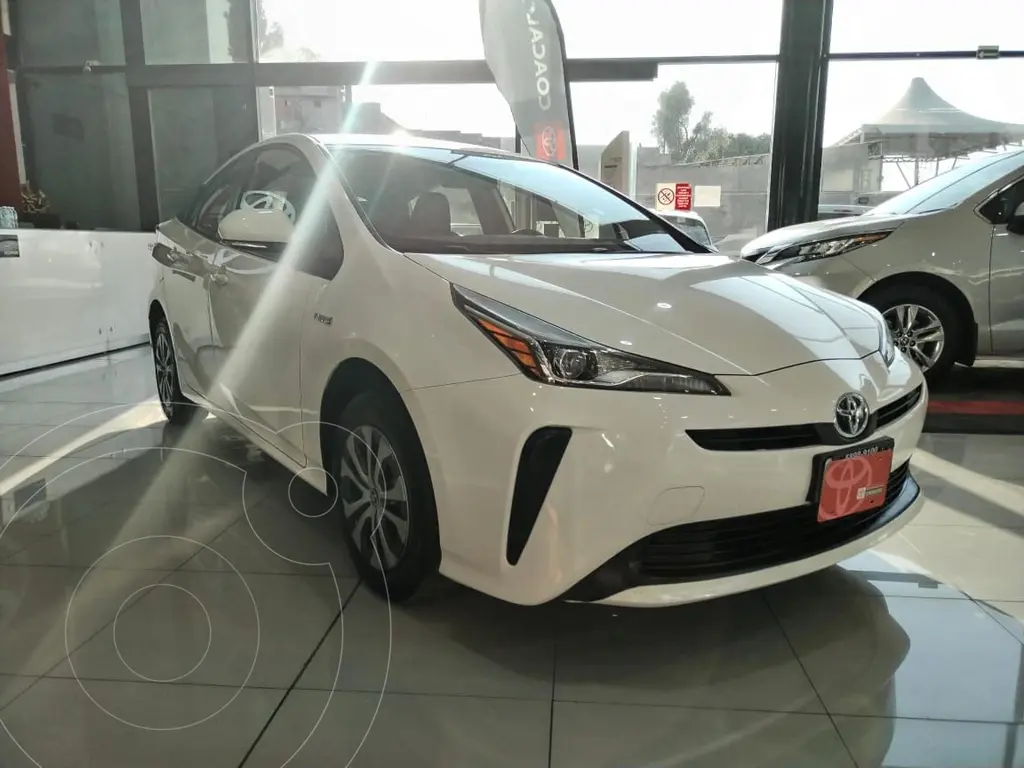 Toyota Prius Base usado (2020) color Blanco precio $343,000