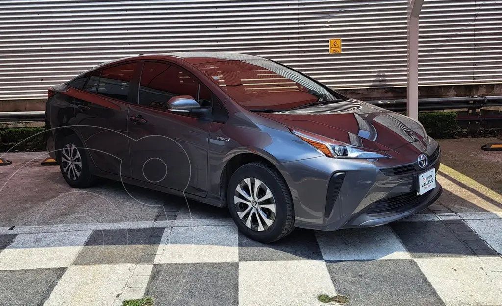 Toyota Prius Base usado (2020) color Gris precio $430,000
