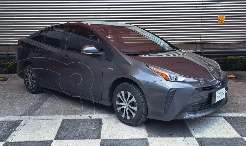 Toyota Prius Base usado (2020) color Gris Oscuro precio $315,000