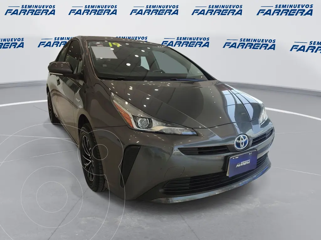 Toyota Prius BASE usado (2019) color Gris Oscuro precio $309,000