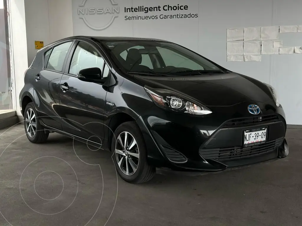 Toyota Prius Premium usado (2019) color Negro precio $299,800