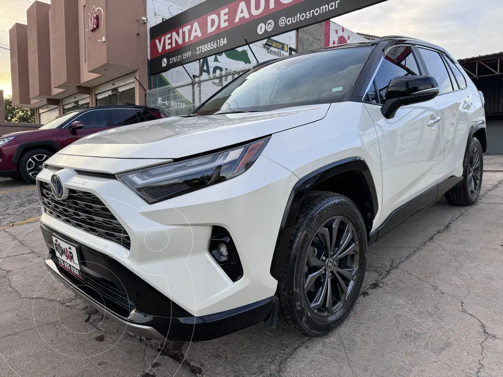 Toyota RAV4 HEV Limited usado (2022) color Blanco Perla precio $689,999