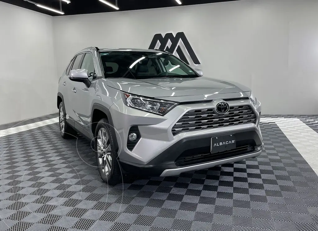 Toyota RAV4 Limited usado (2021) precio $679,900