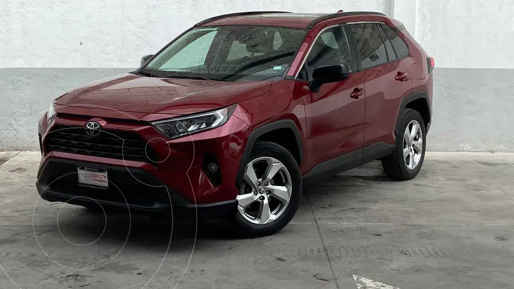 Toyota RAV4 Limited usado (2021) color Rojo precio $549,000