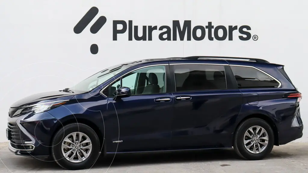 Toyota Sienna HEV XLE financiado en mensualidades enganche $158,180 mensualidades desde $13,477