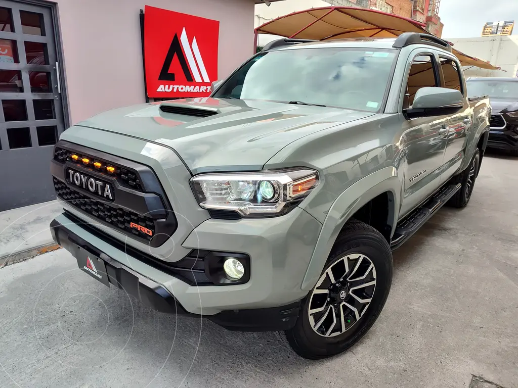 Toyota Tacoma Edicion Especial 4x4 usado (2022) color Gris precio $719,000