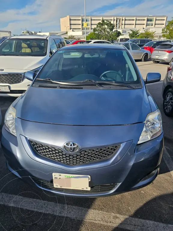 Toyota Yaris Sedan Premium Aut usado (2016) color Azul Metalizado ...
