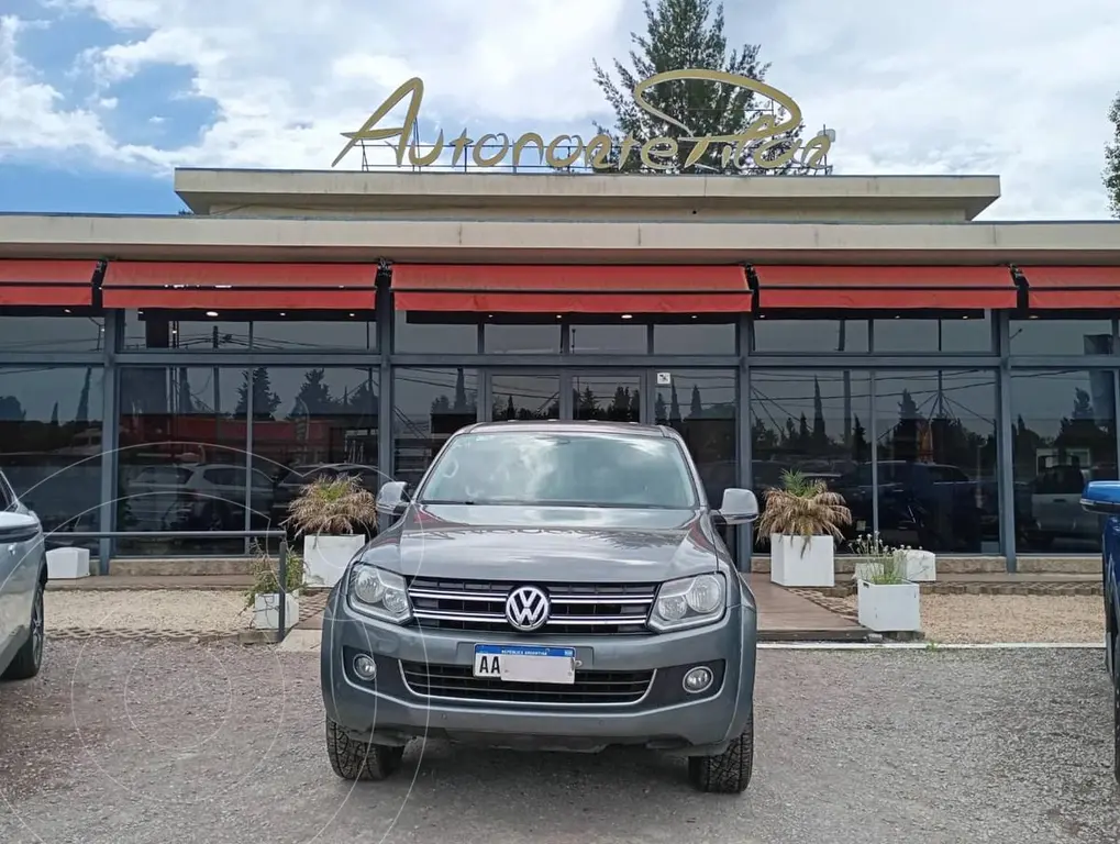 Volkswagen Amarok AMAROK 20TD 4X2 DC HIG.180HP usado (2016) color Gris ...