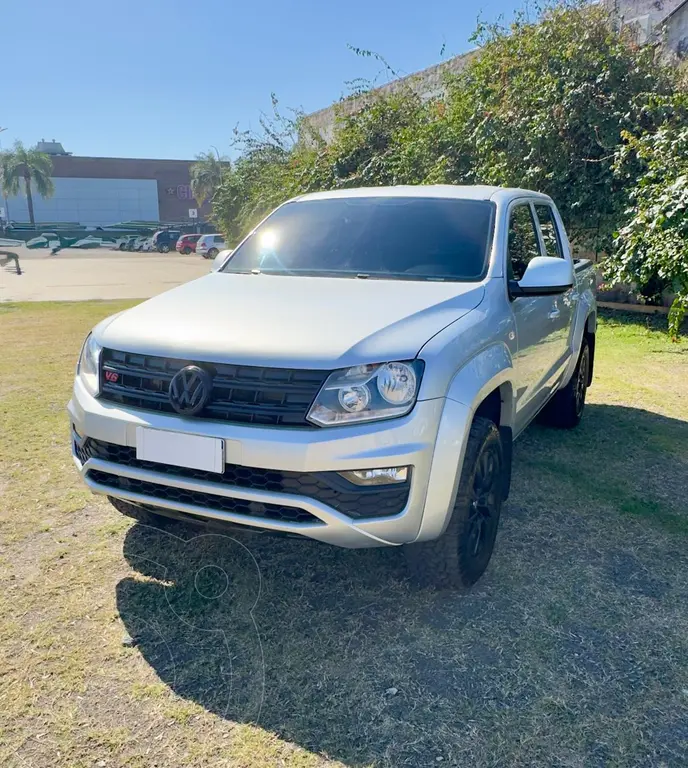 Volkswagen Amarok DC 4x4 Comfortline V6 Aut usado (2018) color Gris ...