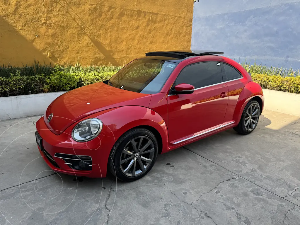 Volkswagen Beetle Sportline usado (2017) color Rojo precio $265,000