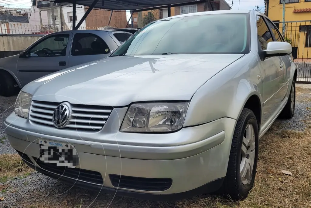 Volkswagen Bora 2.0 Trendline usado (2007) color Gris precio $7.000.000