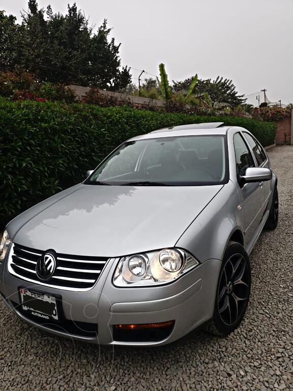 Volkswagen Bora Trendline 2.0L Aut usado (2010) color Plata precio $9,500
