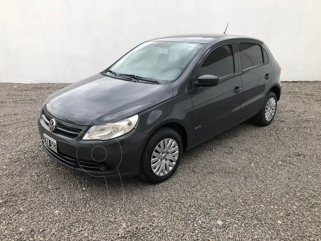 Volkswagen Gol Trend 5P Pack I usado (2010) color Gris precio $3.700.000