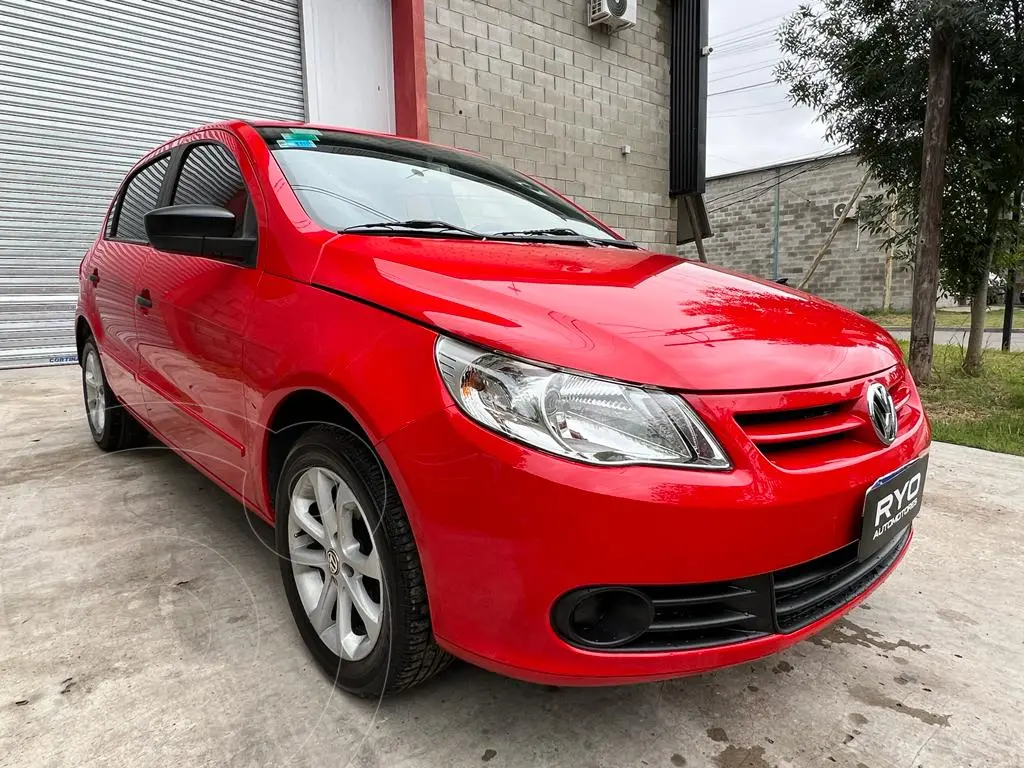 Volkswagen Gol Trend 5P Pack III usado (2013) color Rojo Flash precio u ...