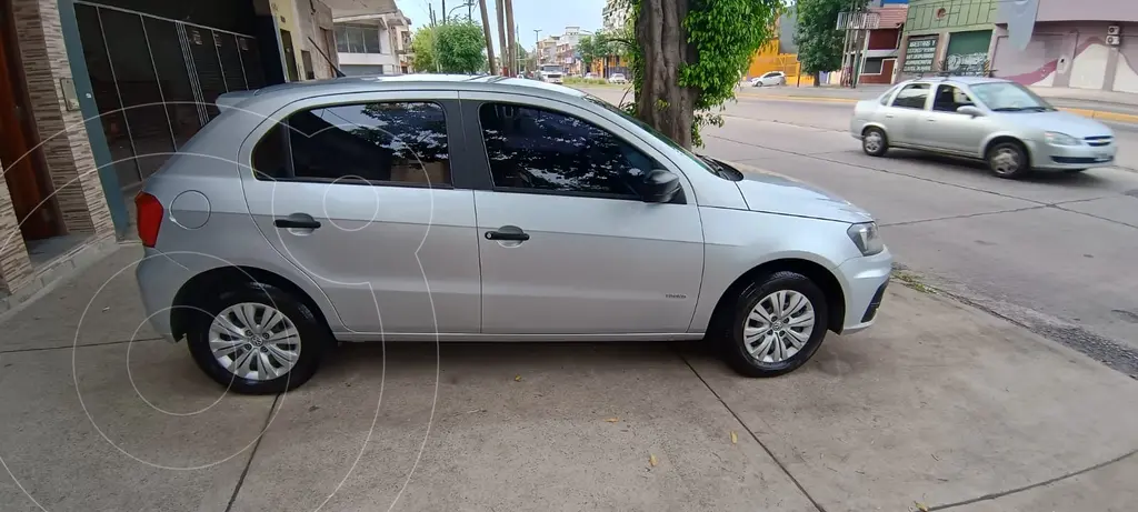 Volkswagen Gol Trend 5P Serie usado (2017) color Gris precio u$s11.500