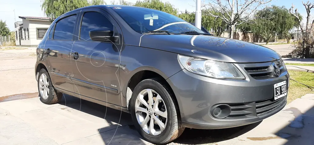 Volkswagen Gol Trend 3P Pack III usado (2012) color Gris Spectrus ...