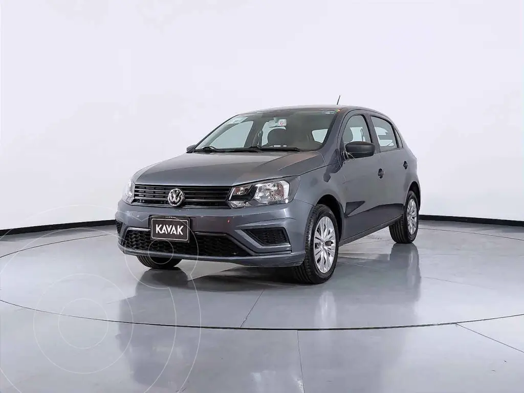 Volkswagen Gol Trendline usado (2020) color Gris precio $235,999