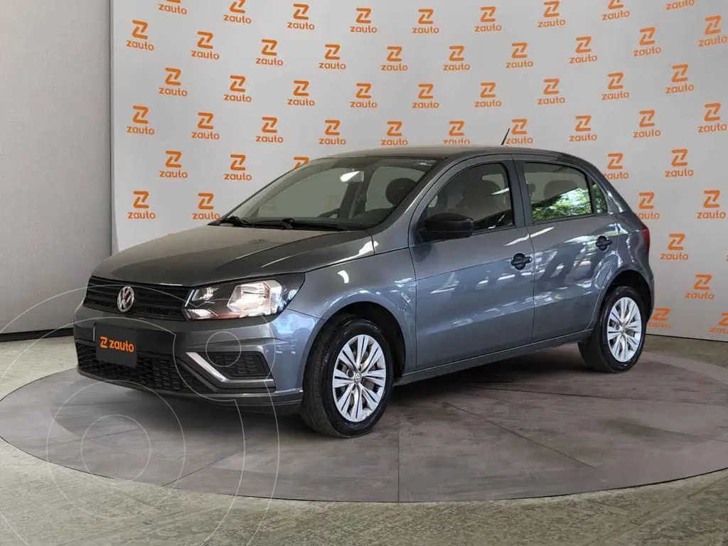 Volkswagen Gol Trendline usado (2020) color Gris precio $238,900