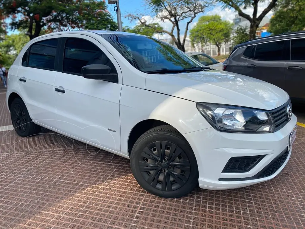 Volkswagen Golf GOL 1.6 5 P TREND usado (2021) color Blanco precio $18. ...