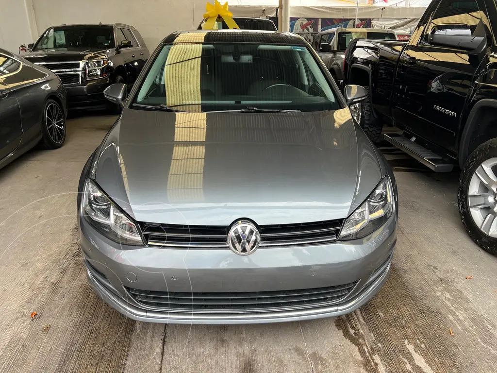 Volkswagen Golf Comfortline DSG usado (2016) color Gris precio $249,900