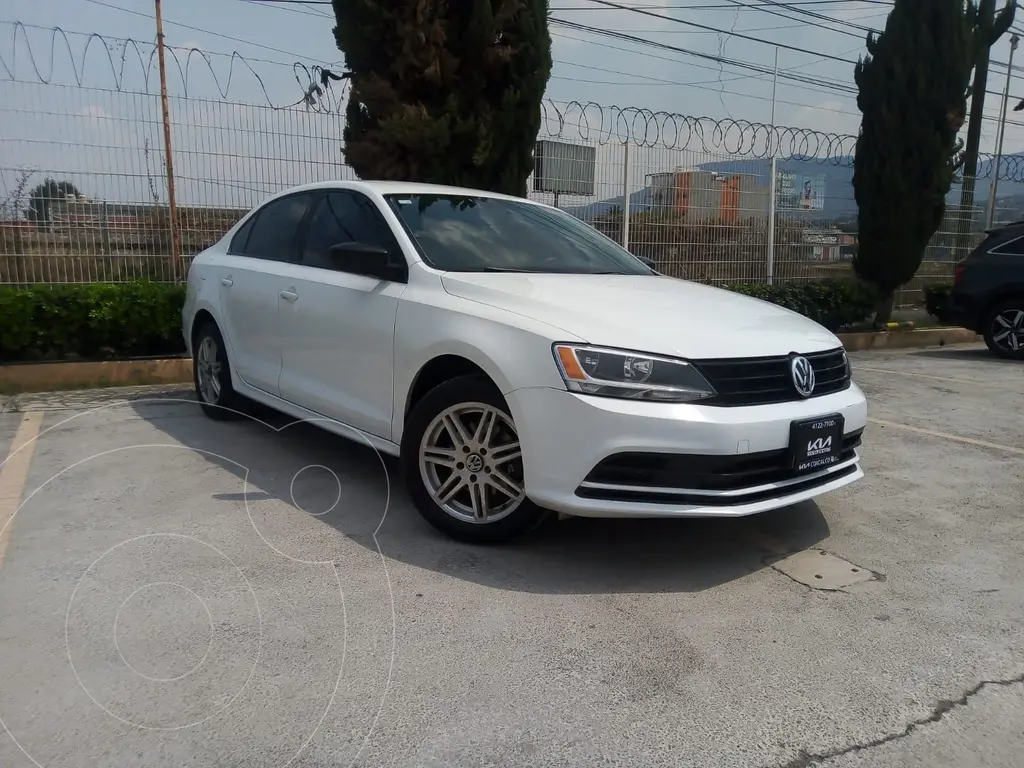 Volkswagen Jetta GLI 2.0T usado (2017) color Blanco precio $214,568