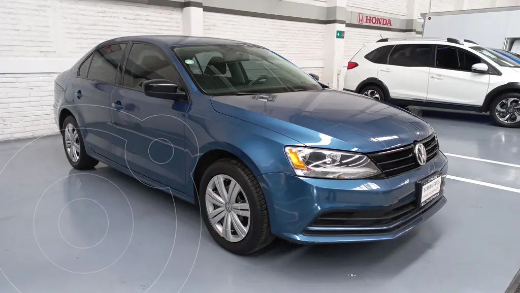 Volkswagen Jetta 2.0 usado (2018) color Azul precio $264,000
