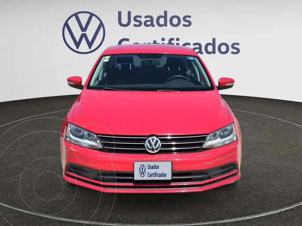 Volkswagen Jetta Trendline usado (2016) color Rojo precio $220,900