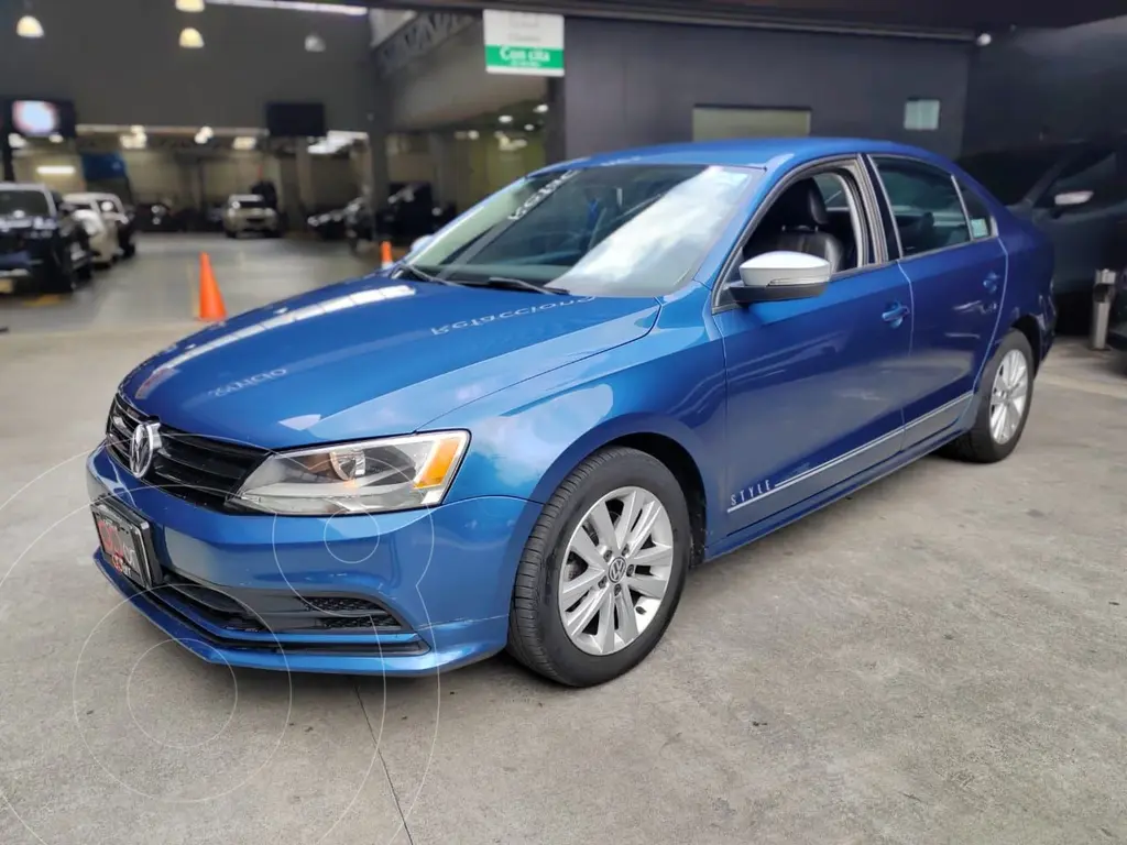 Volkswagen Jetta Style usado (2017) color Azul precio $223,000