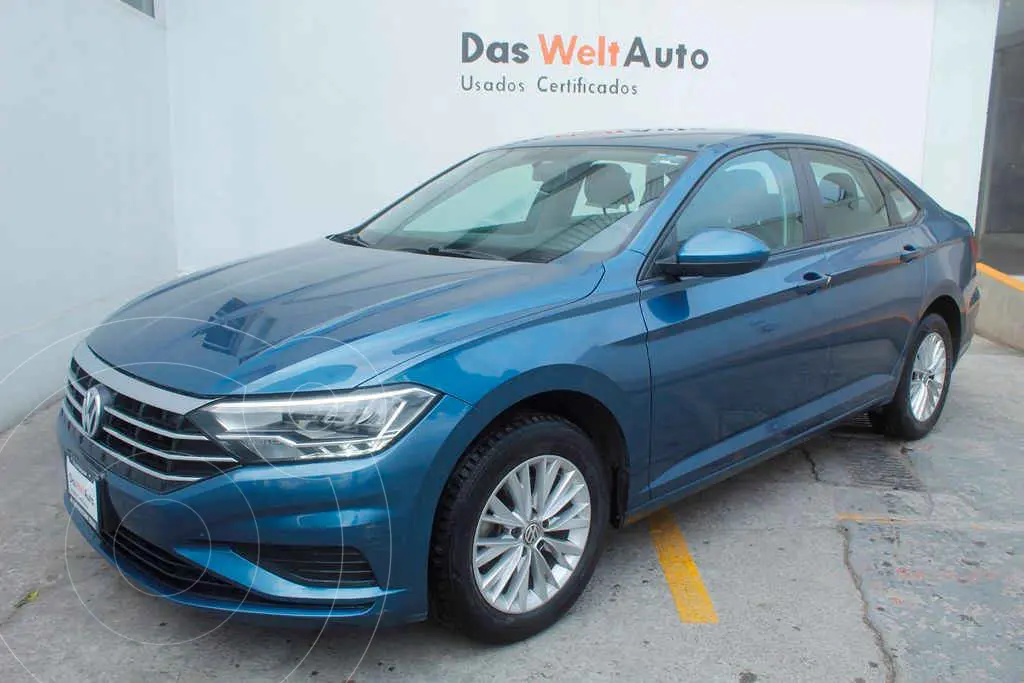 Volkswagen Jetta Comfortline usado (2019) color Azul precio $340,000