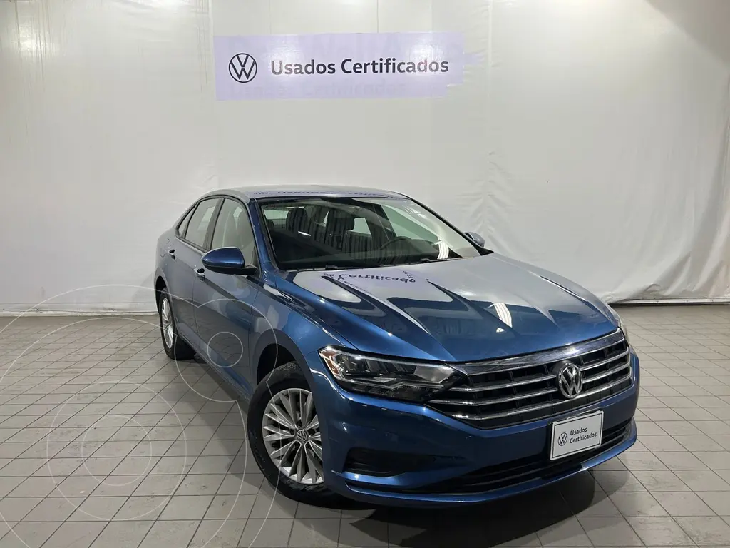 Volkswagen Jetta Comfortline usado (2021) color Azul precio $389,000