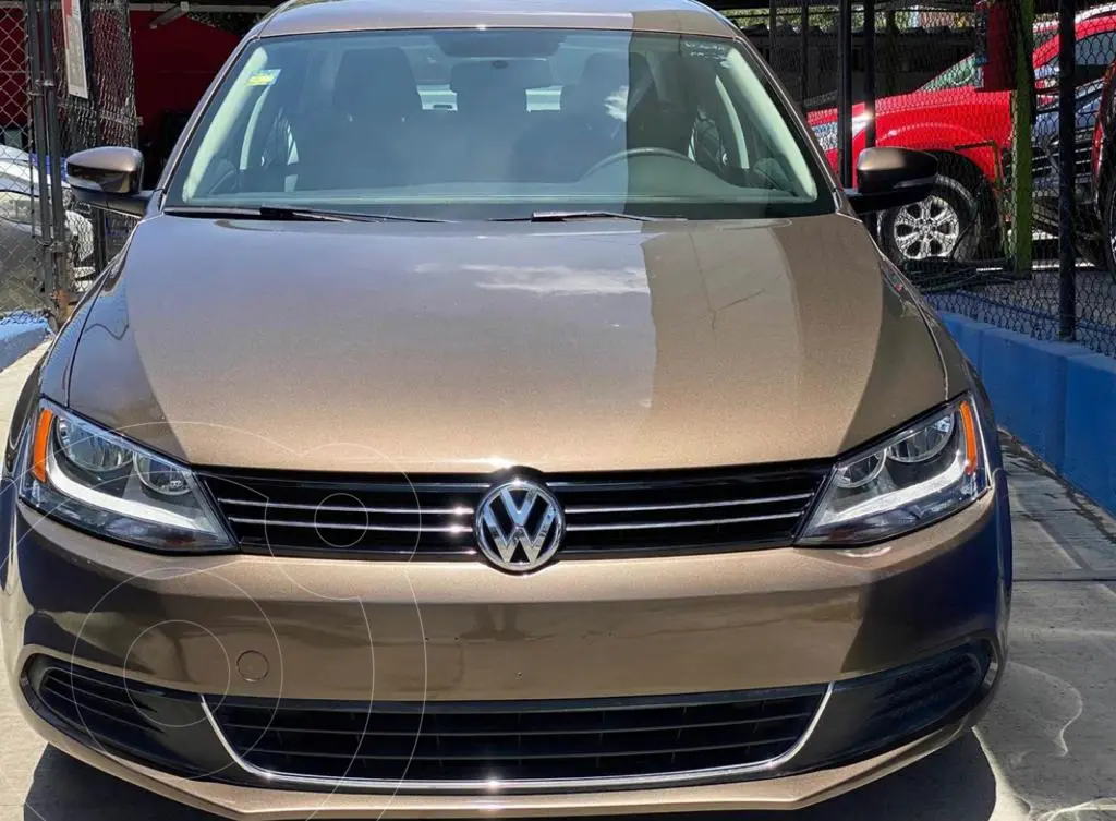 Volkswagen Jetta Style Active usado (2014) color Marron precio $170,000