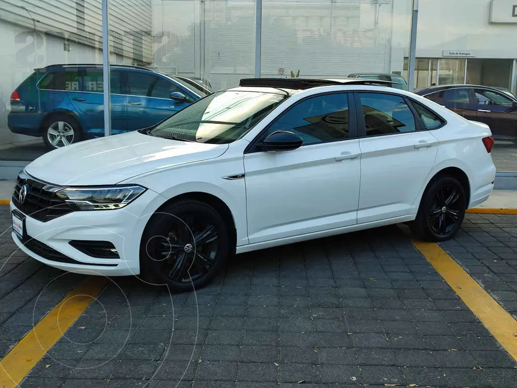 Volkswagen Jetta R-Line Tiptronic usado (2019) color Blanco precio $395,000